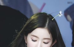 얼굴 너무 심각하게 작은거같아ㅋㅋ.. | 네이트 판