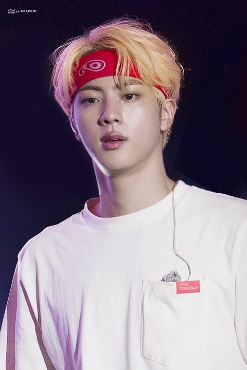 [enter-talk] PHOTOS WHERE WE CAN SEE JIN'S FOREHEAD JUST GOT RELEASED ...